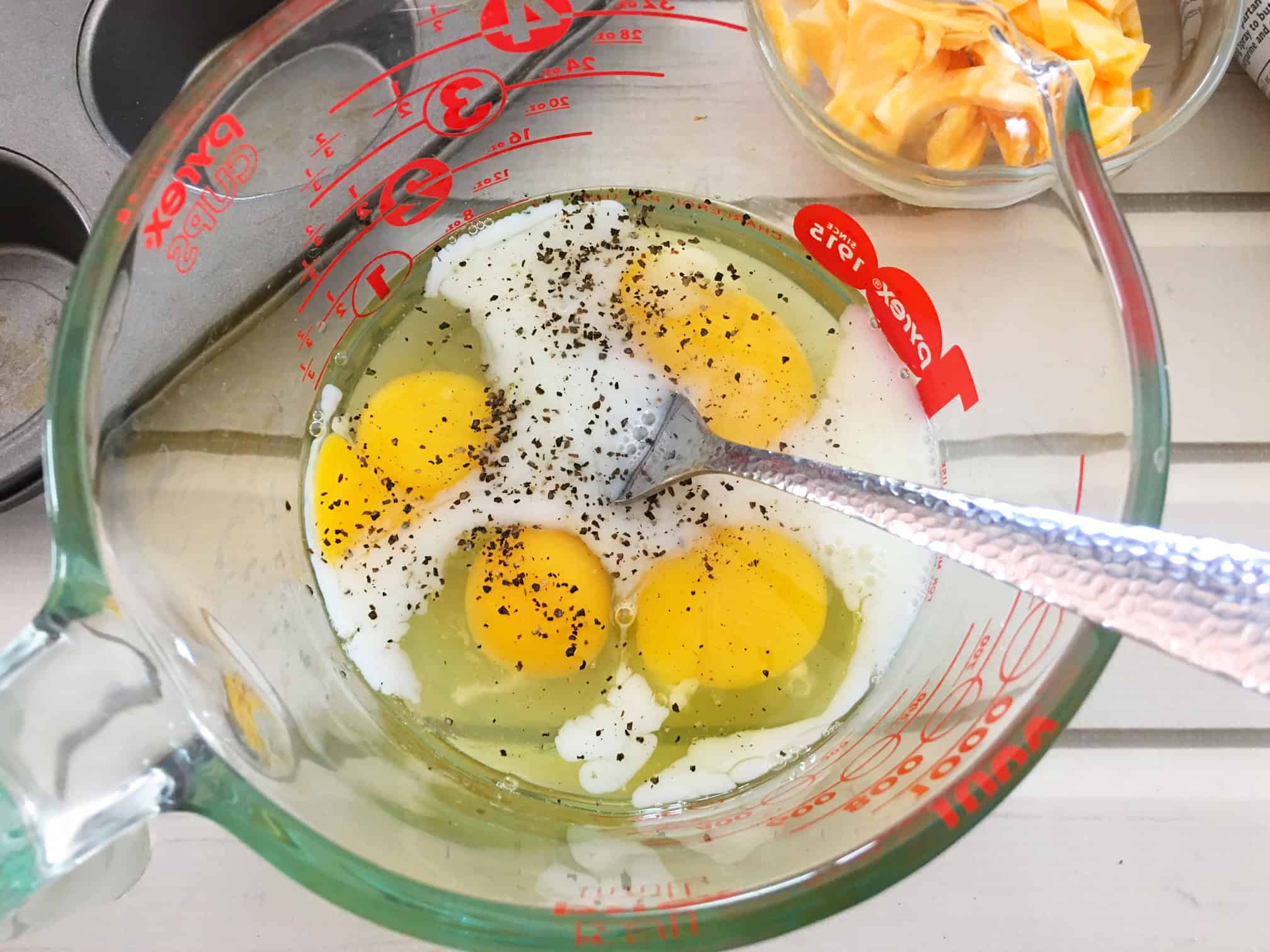 Veggie Omelet Cups - About a Mom