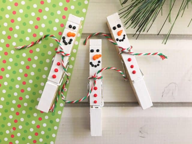 Simple Snowman Clothespin Craft - About a Mom